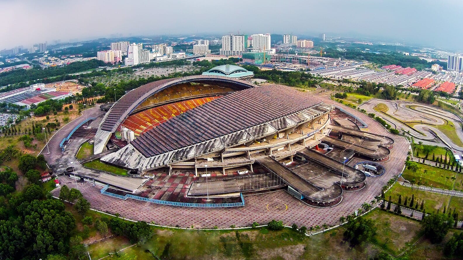 The 20 Biggest Football (Soccer) Stadiums in the World | Mappr