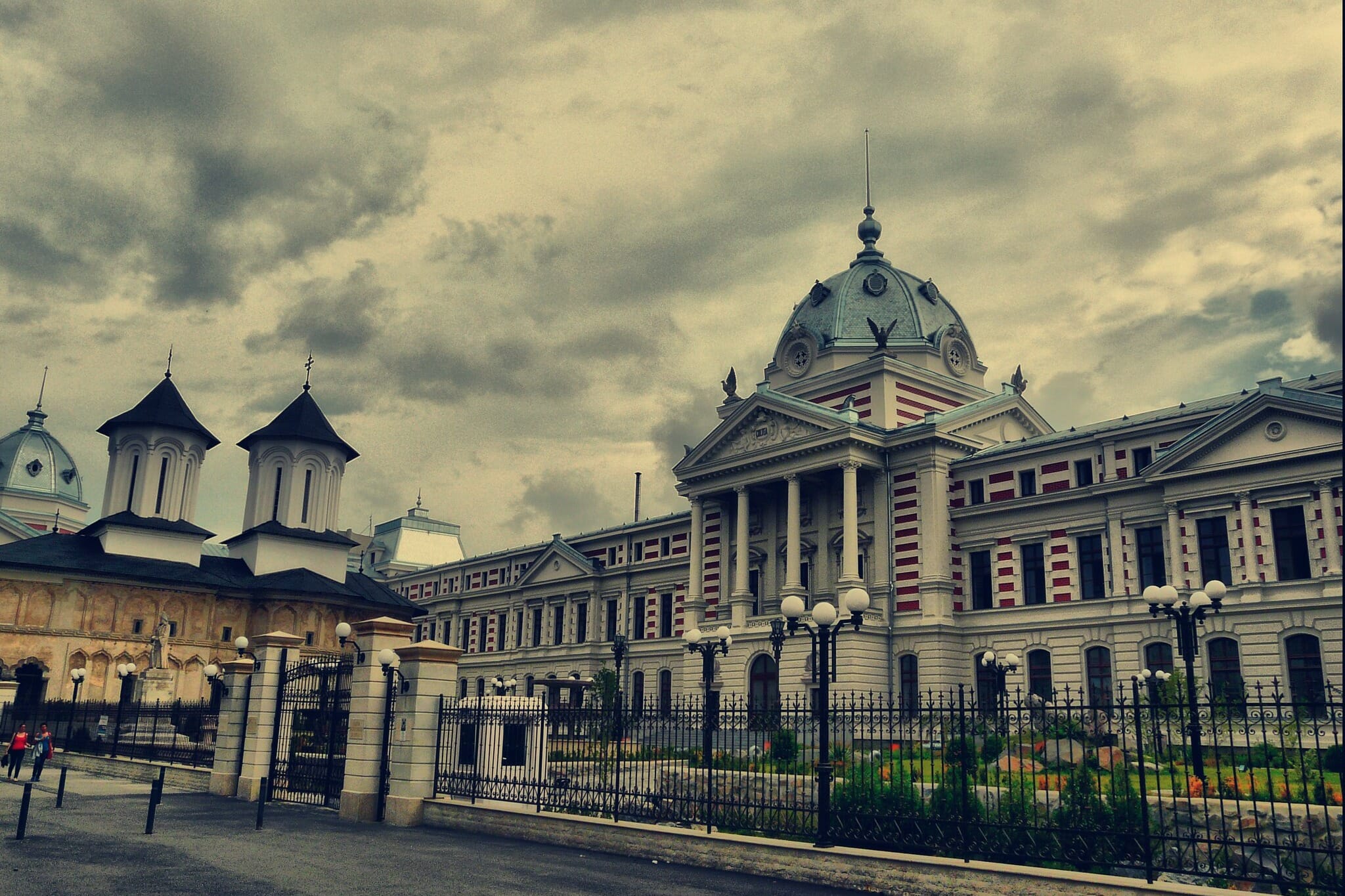 What is the Capital of Romania? | Mappr