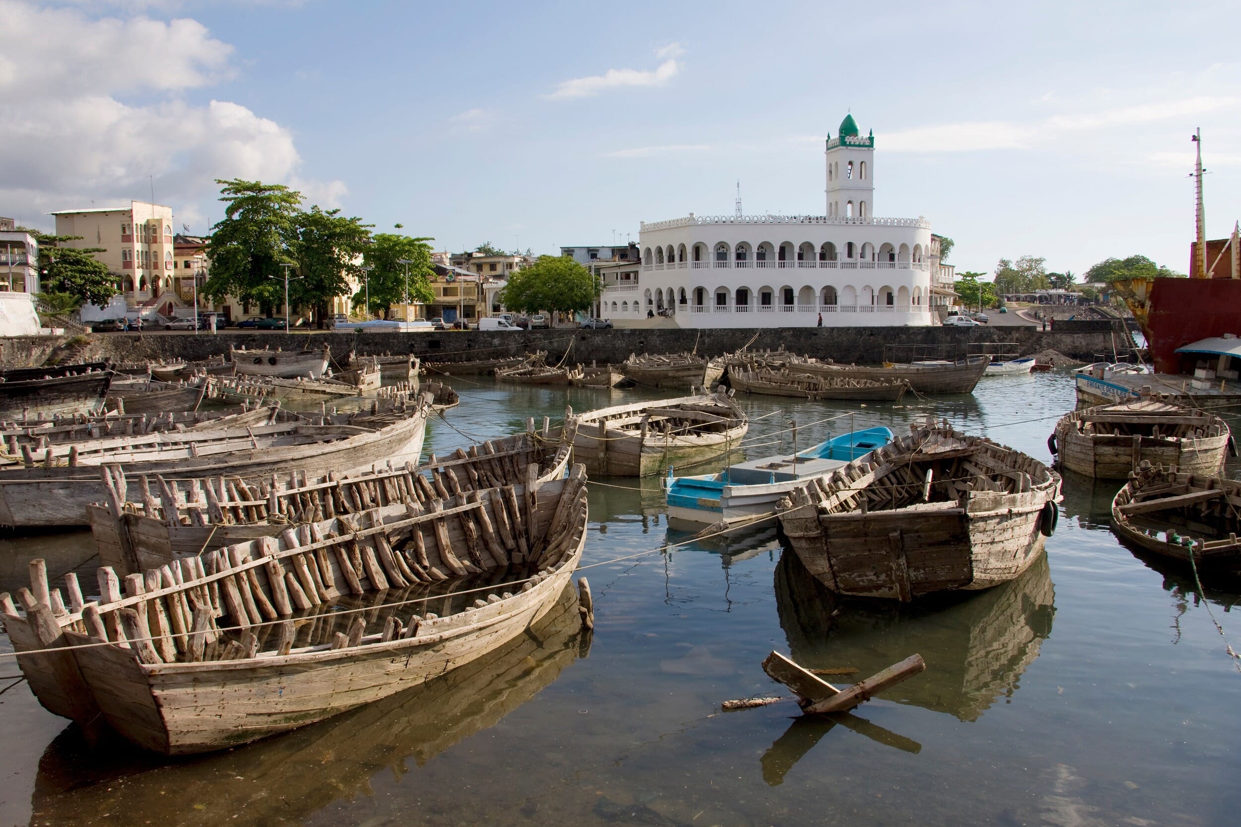 What is the Capital of Comoros? | Mappr