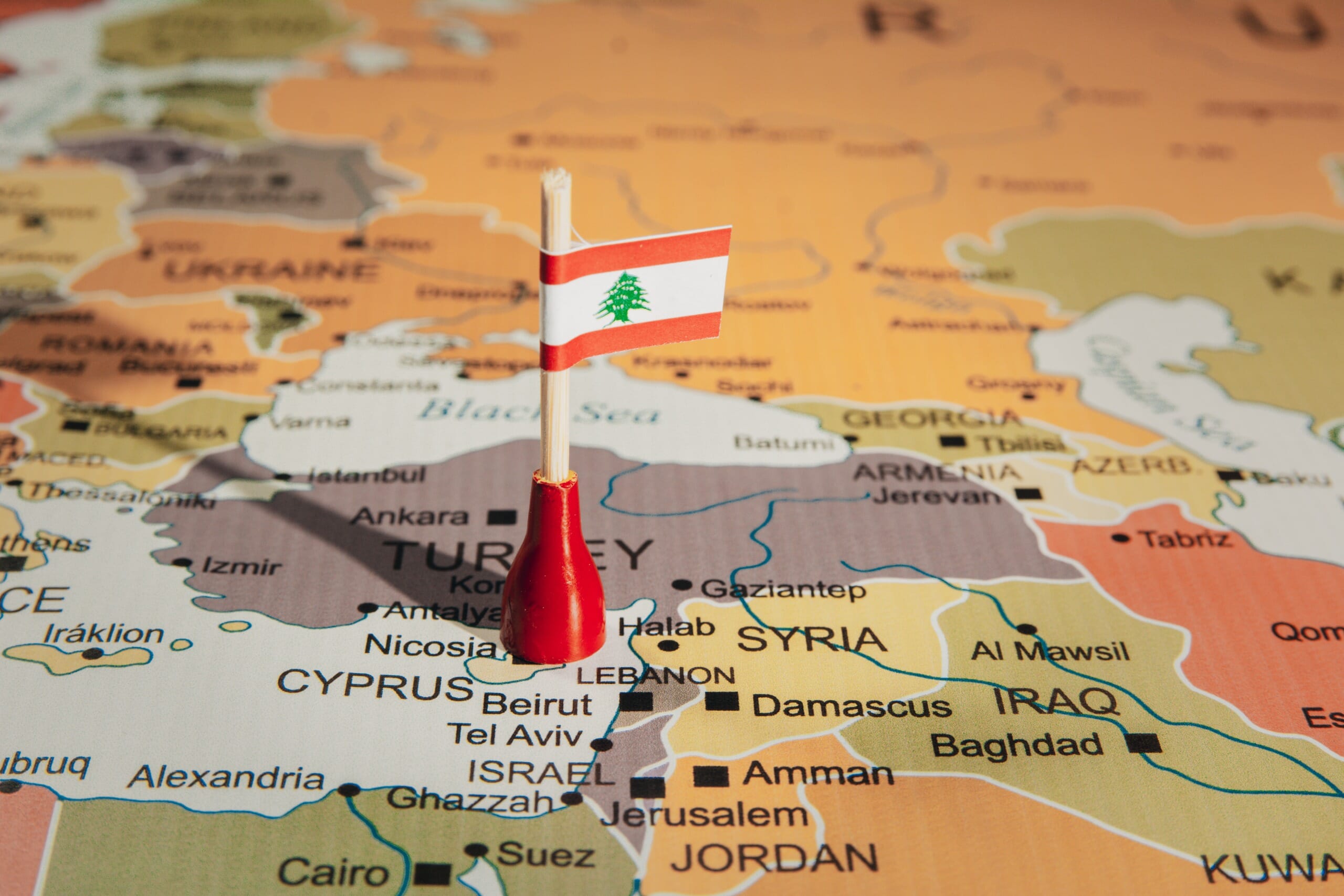 🇱🇧 Lebanon Flag Unveiled: Colors, Meaning, Coat of Arms, Flag Map, and ...