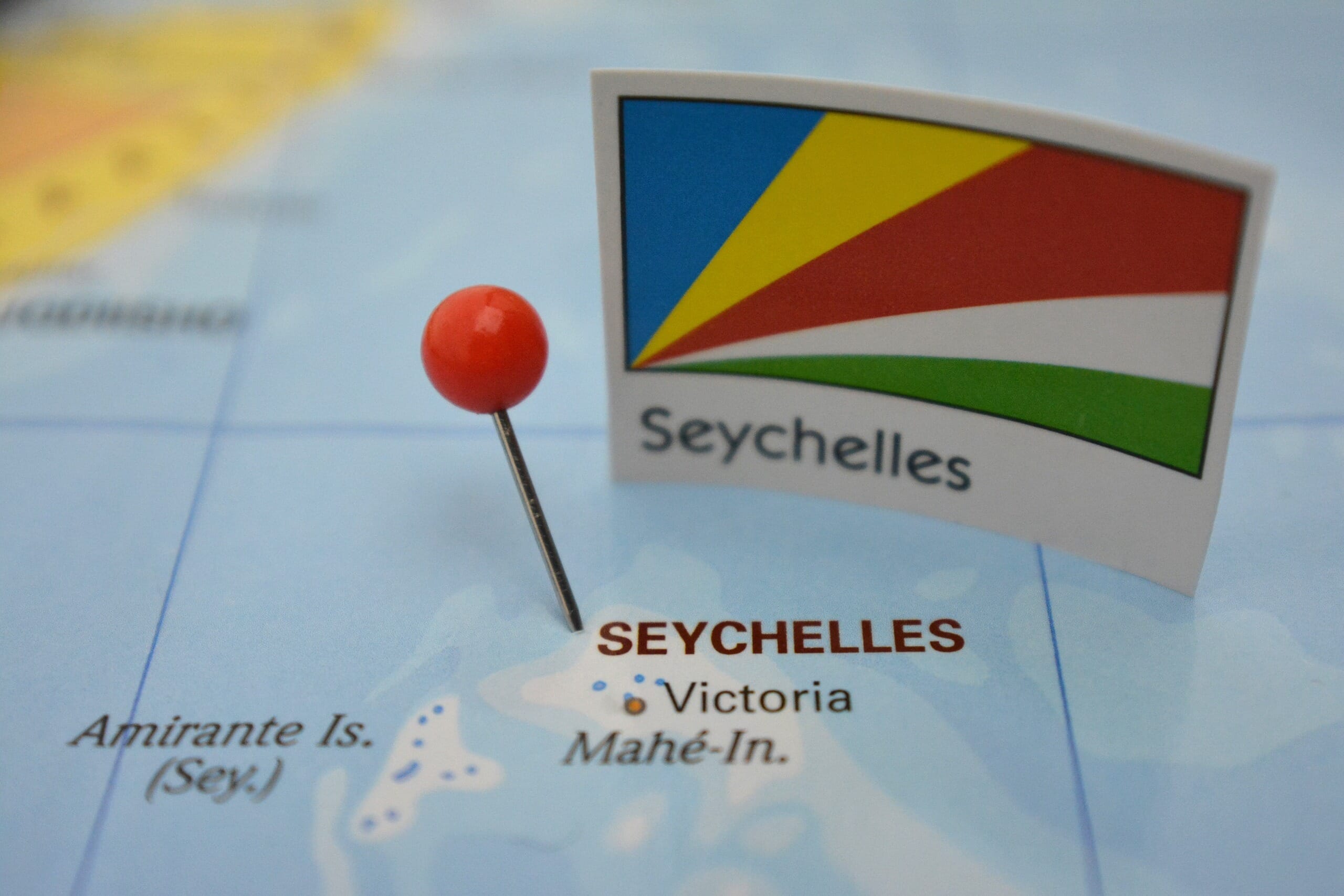 🇸🇨 Seychelles Flag Unveiled: Colors, Meaning, Coat of Arms, Flag Map ...