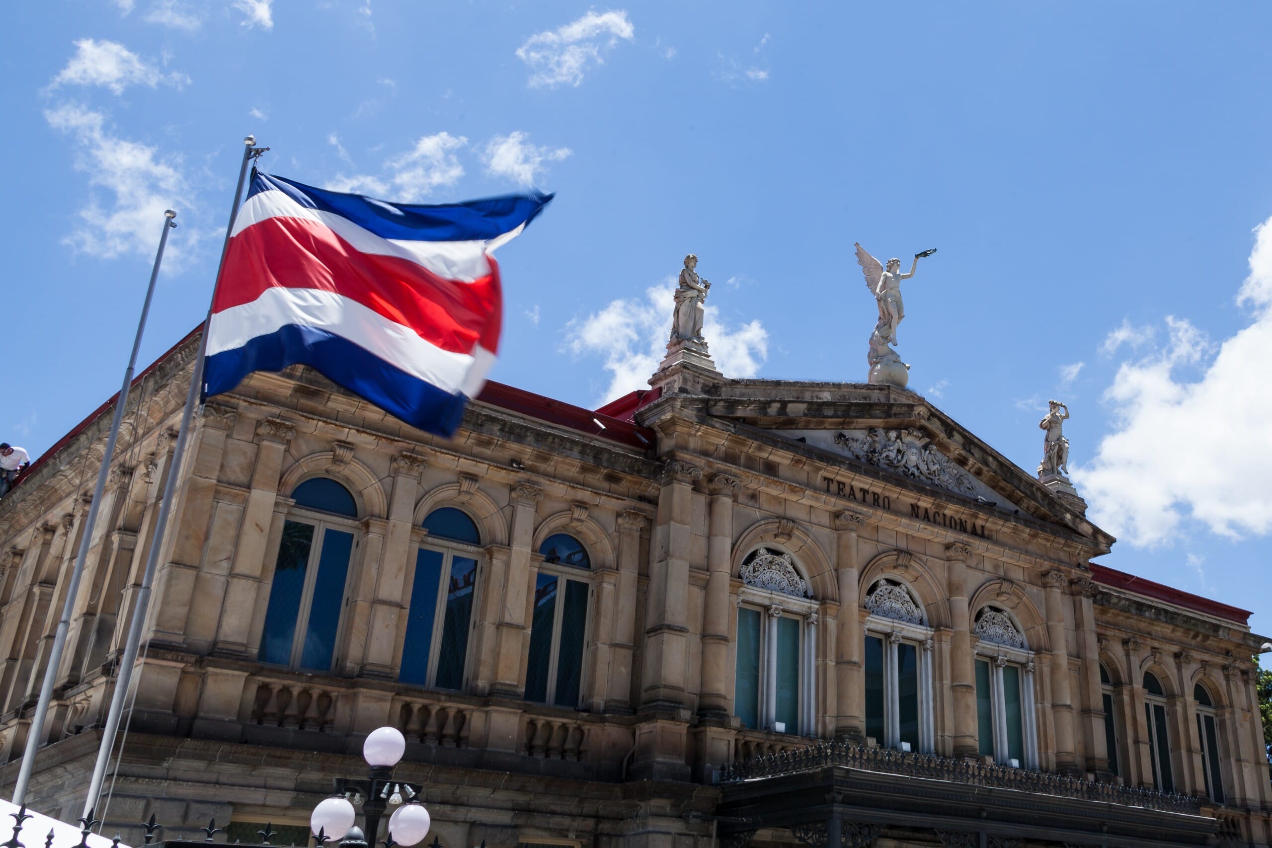 🇨🇷 Costa Rica Flag Unveiled: Colors, Meaning, Coat of Arms, Flag Map ...